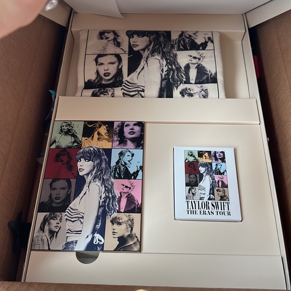 Taylor Swift | Other | Taylor Swift Vip Box Los Angeles | Poshmark